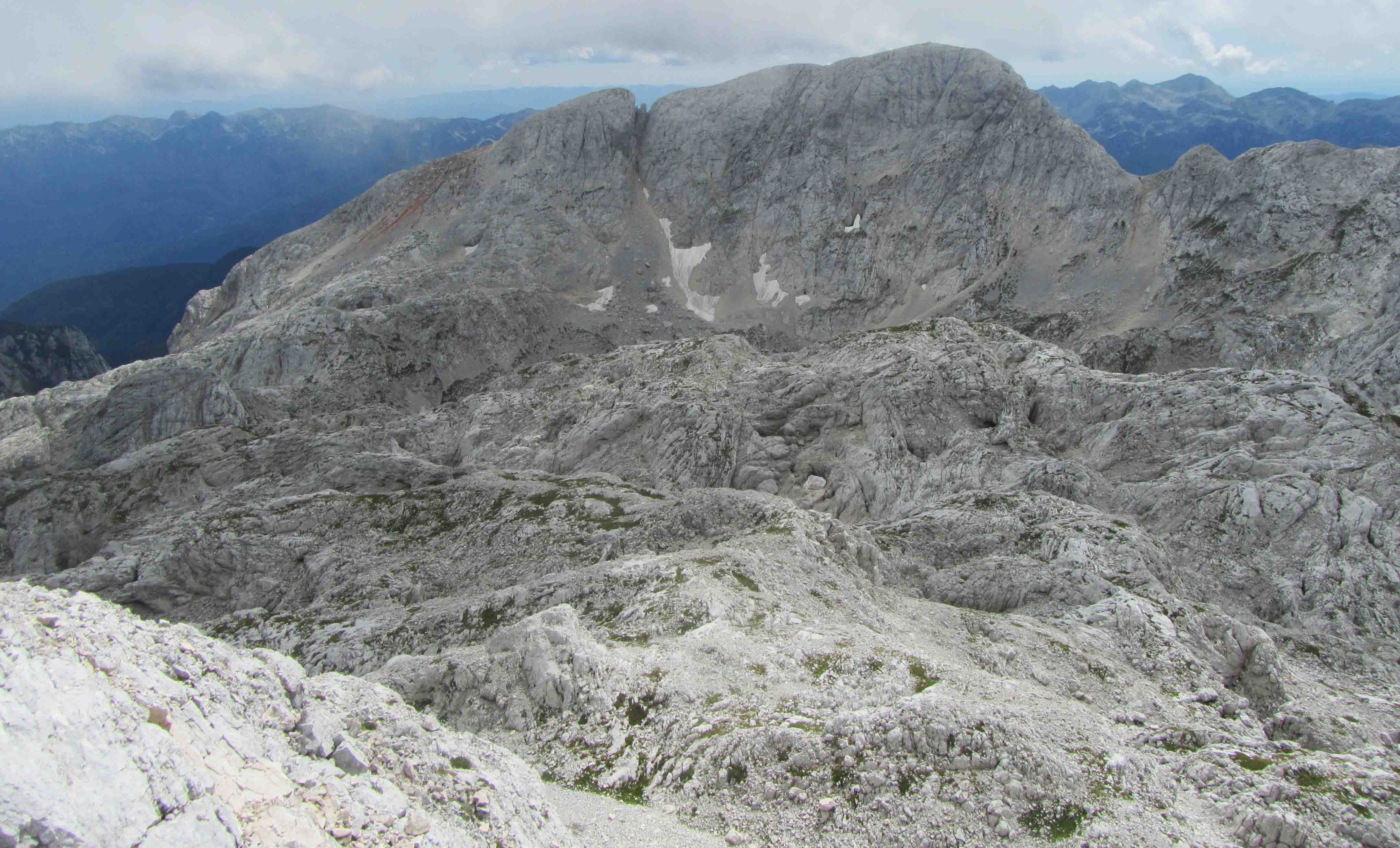 Ogradi, Debeli vrh, Jezerski in Prevalski Stog ter Adam in Eva – Bojan ...